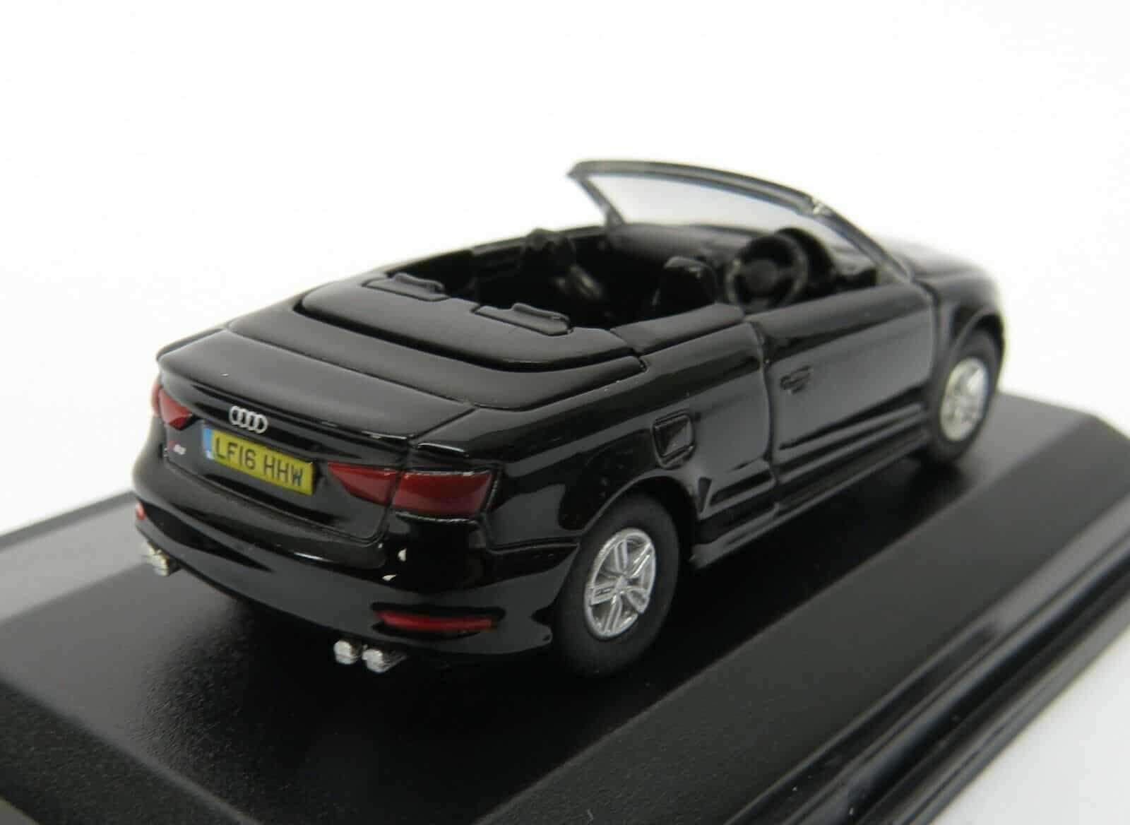 Farish 374-990K Set Of BR MK1 RTC Coaches Laboratory 10 & Lab 11 - KJB ...