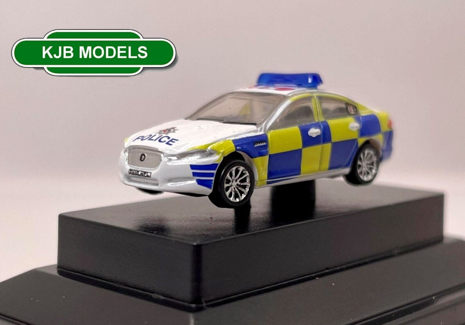 Oxford Diecast NXF008 Police Jaguar XF Police Car - KJB Models