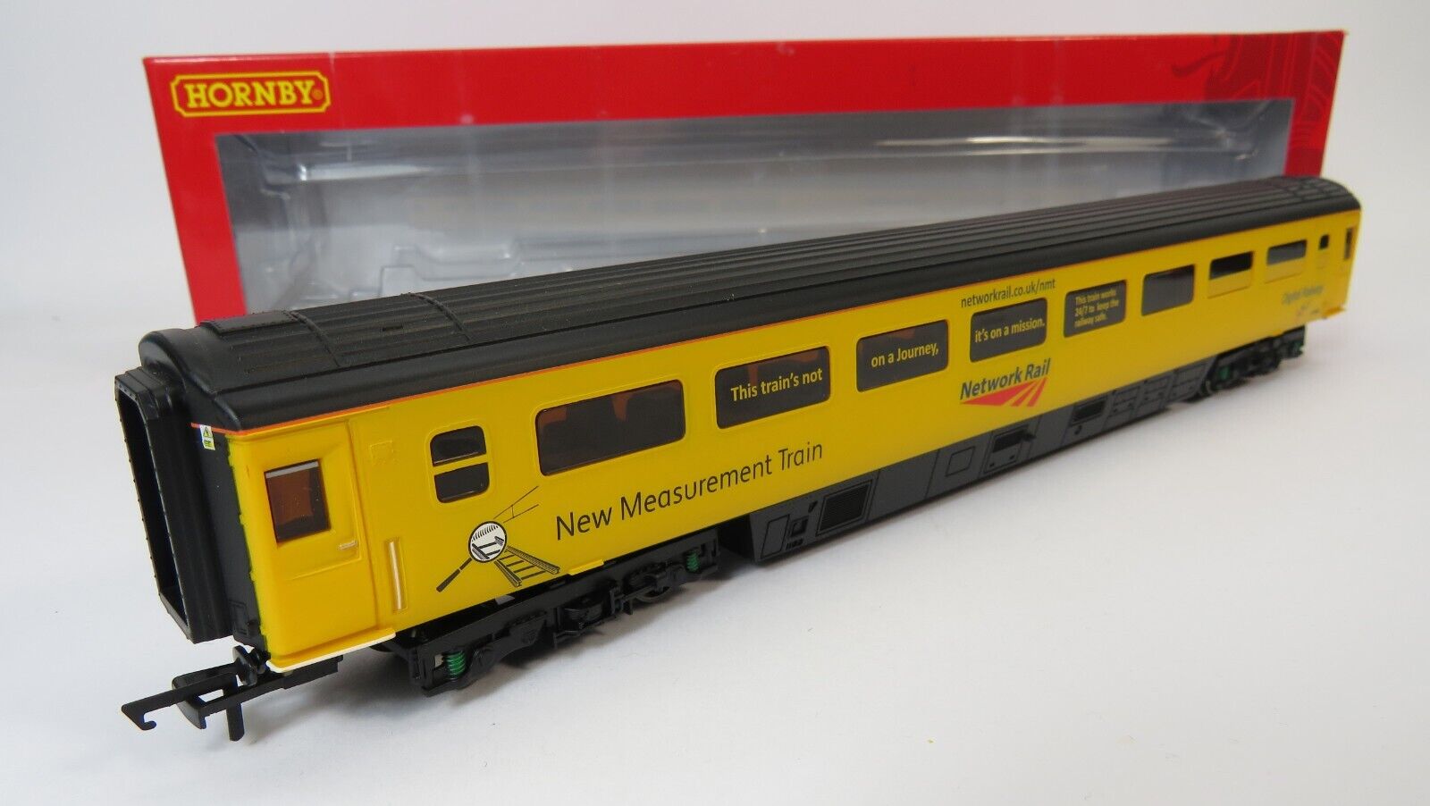 Hornby R4988 Network Rail MK3 Coach TSO - KJB Models