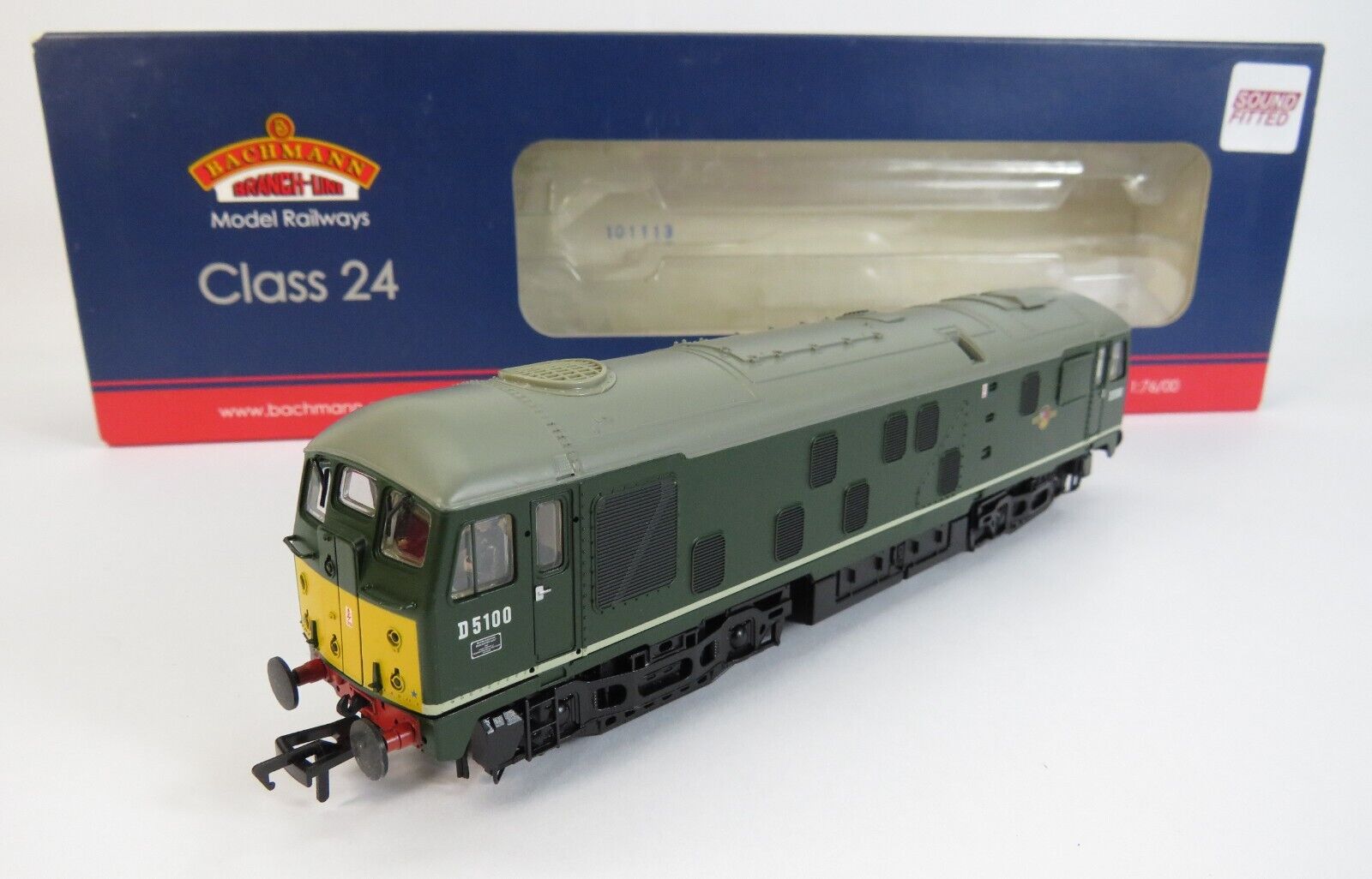 Bachmann 32-429DS DCC Sound Class 24 D5100 BR Green Loco - KJB Models